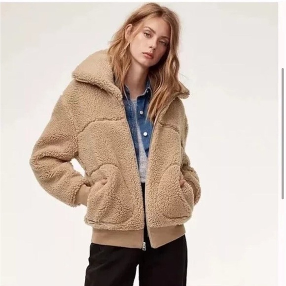 Wilfred | Jackets & Coats | Wilfred Free Aritzia The Teddy Sherpa Full ...